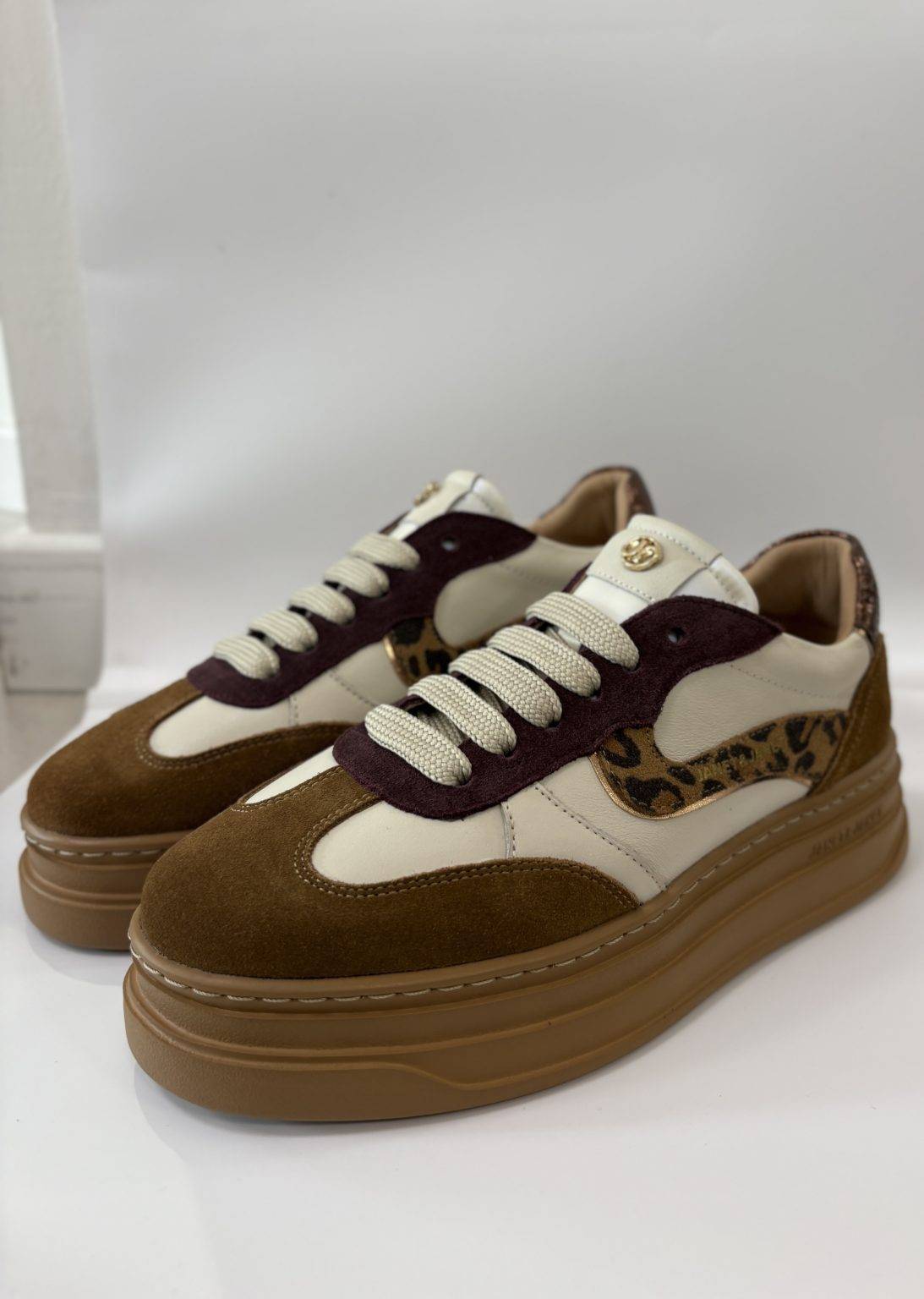 Prezzi > Janet & Janet | Cambio numero Gratuito su > JulieRose Boutique